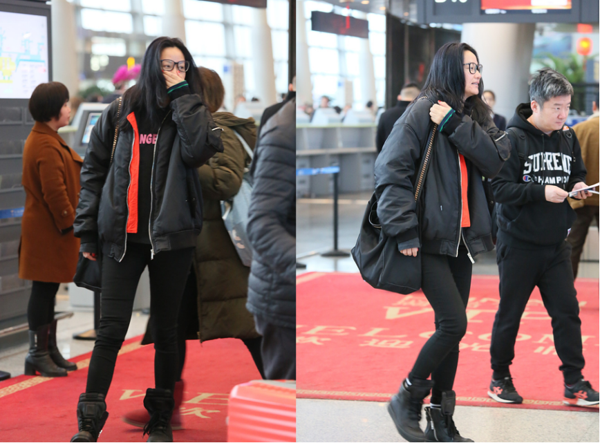 The model of Qu Ying is not as long as white, and the clothes and pants ...