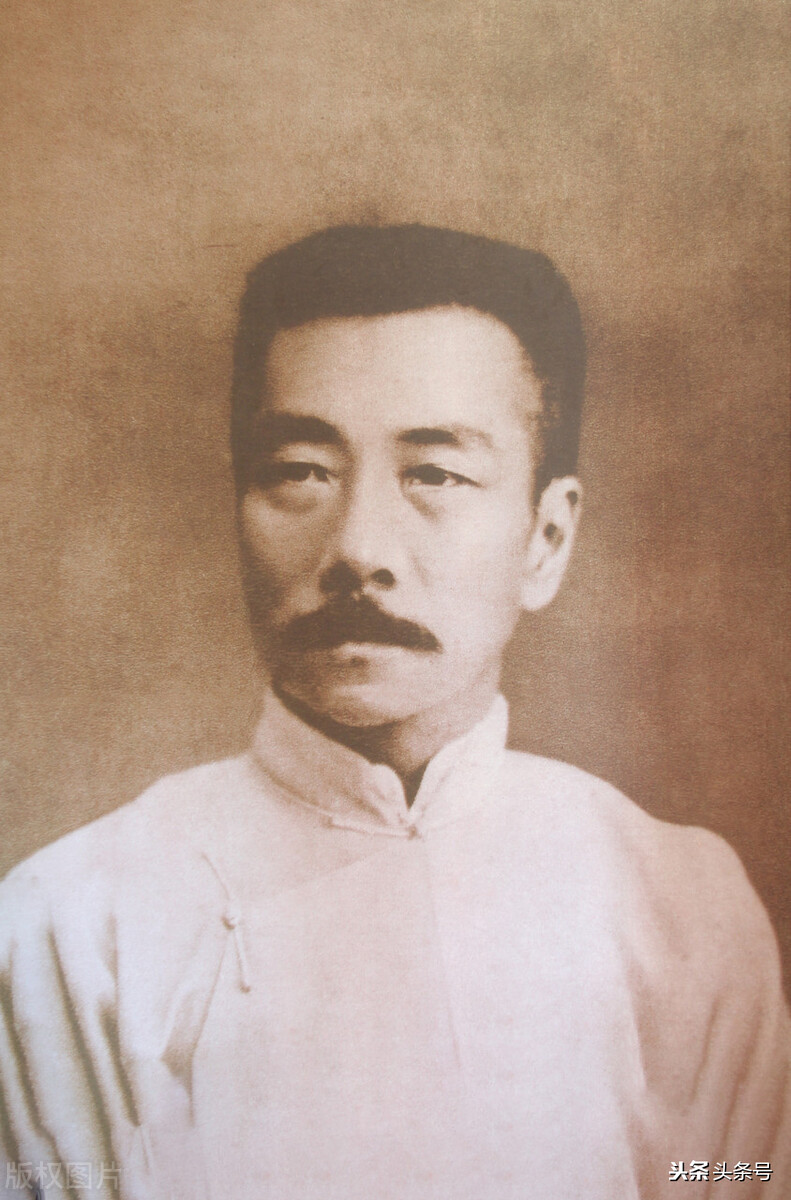 Dreaming of Mr. Lu Xun - iNEWS