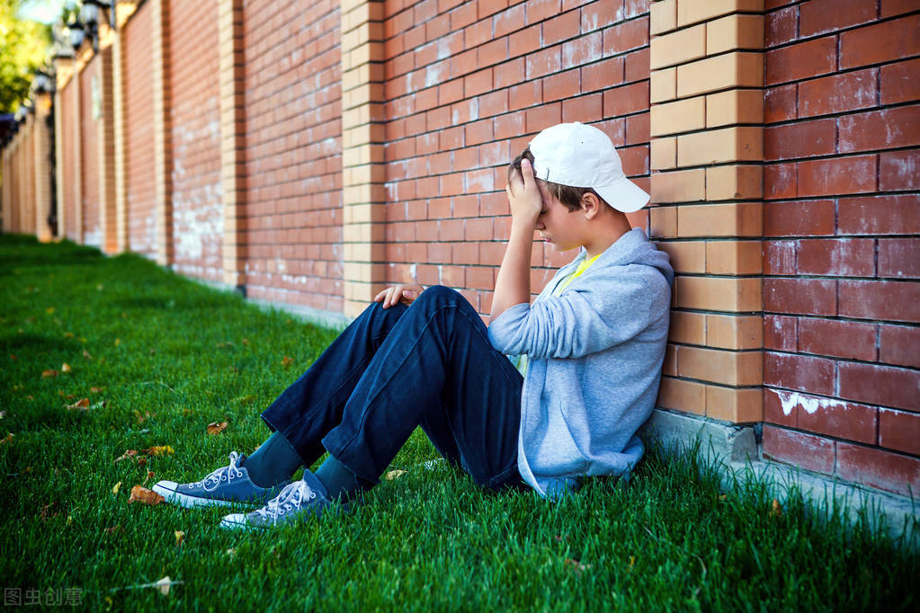 Adolescents have abnormal emotions and behaviors, is it the "rebellious ...