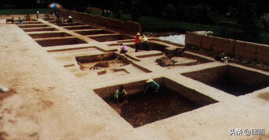 I am in Lajia: Encountered a prehistoric catastrophe - iNEWS