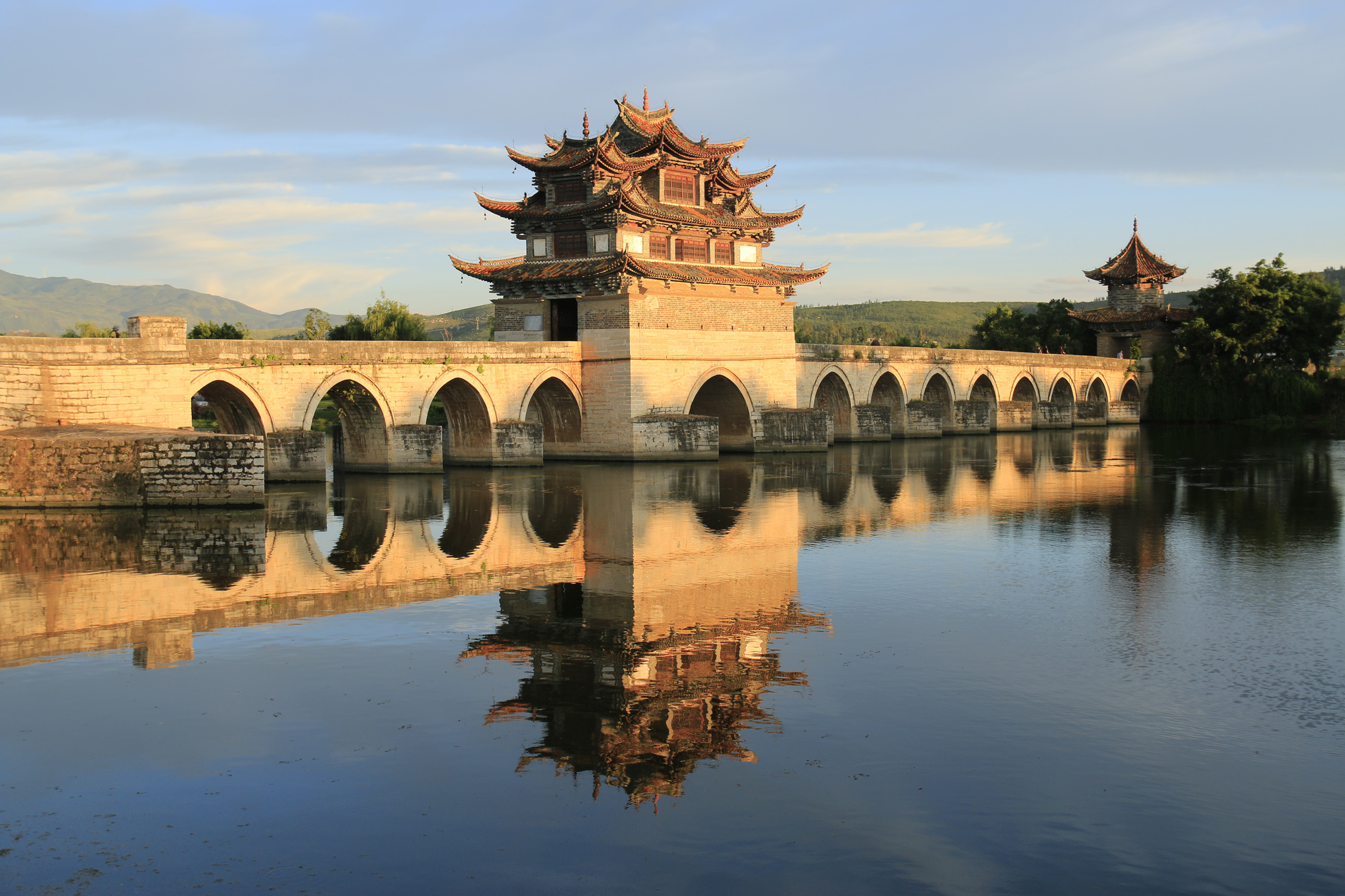 "Ancient Bridge Sunset" and "Rainbow Yinghui" of Shuanglong Bridge and ...