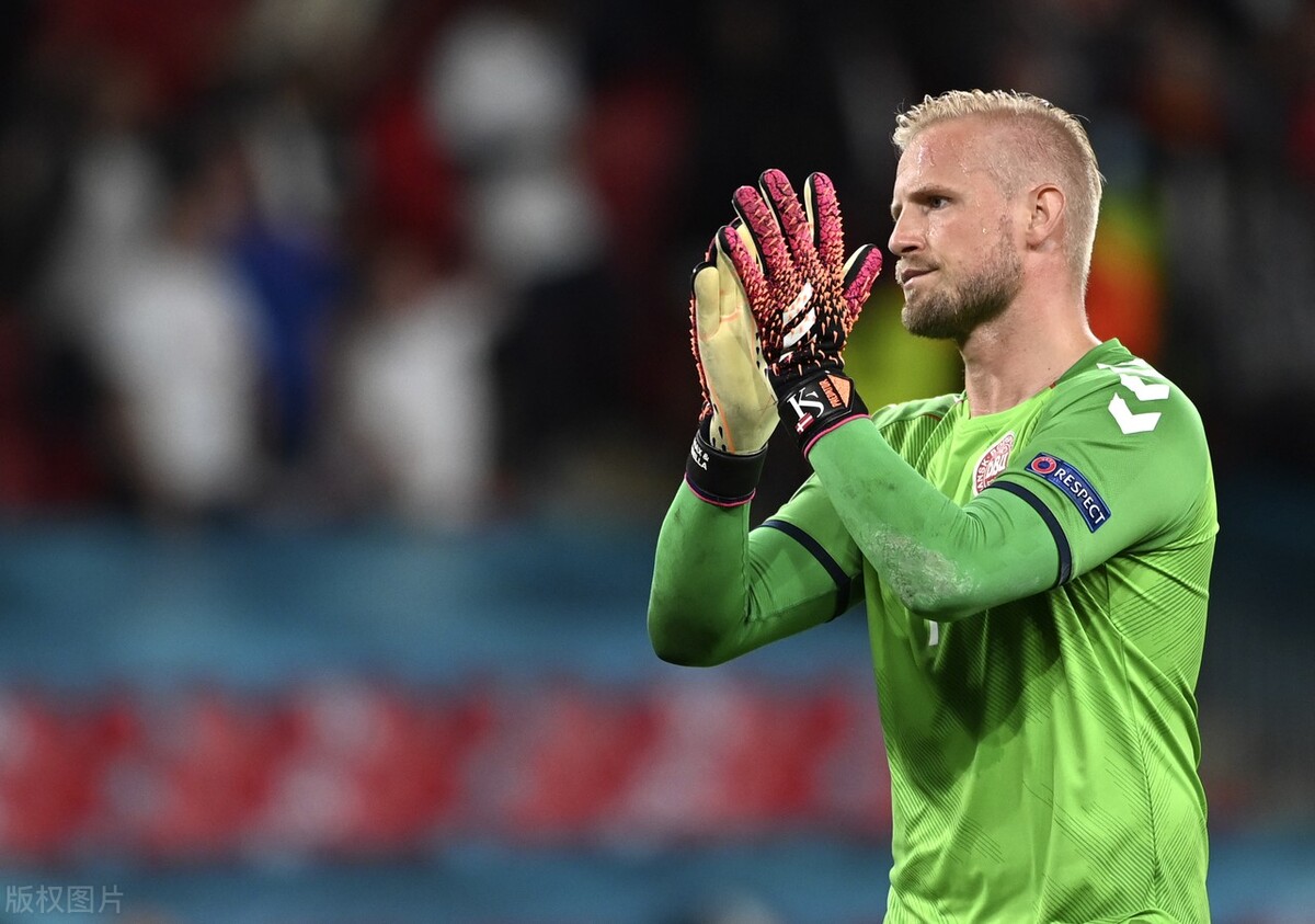 The Danish goalkeeper proclaims that England and the profit factor will ...