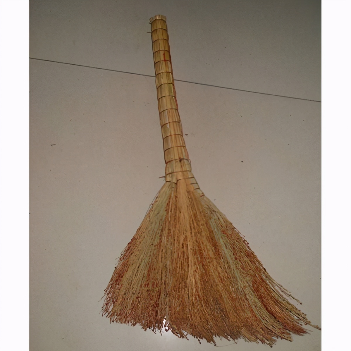 The invention and evolution of cleaning tools in China - iNEWS