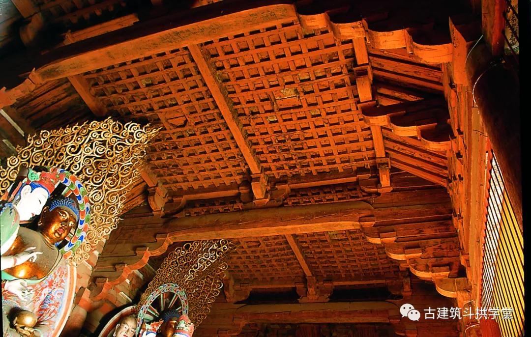 The large wooden structure of the main hall of the Foguang Temple in ...