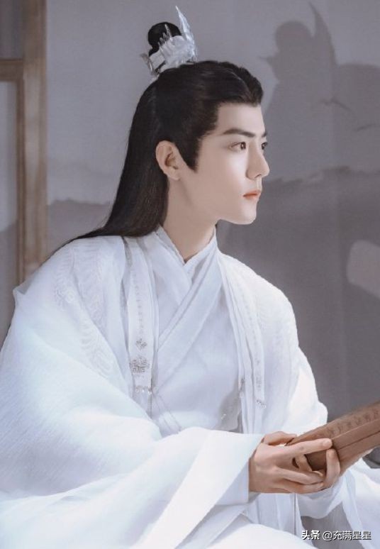 "Jade Bone Yao" Reuters!Princess Xiao Zhan and Ren Min hug too sweet ...