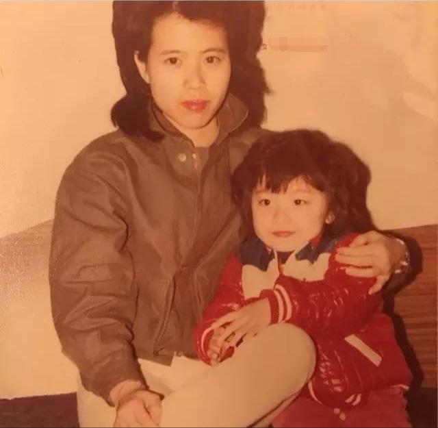 How does it feel to fly on a branch and become a phoenix?Just look at ...