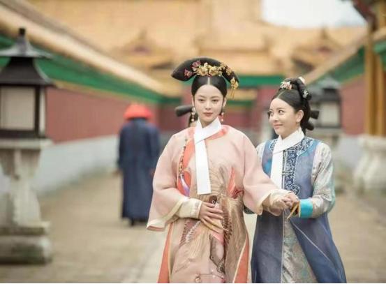 Puyi abdicated the palace maids and was expelled from the palace. Why ...