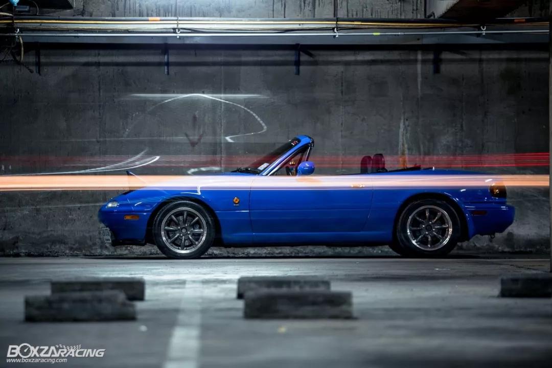 Straight men will inevitably be cute, Mazda's first-generation MX-5 ...