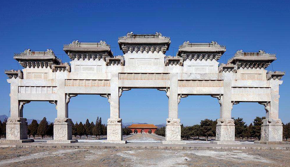 The Qing Dynasty has been away for more than a hundred years. Why are ...