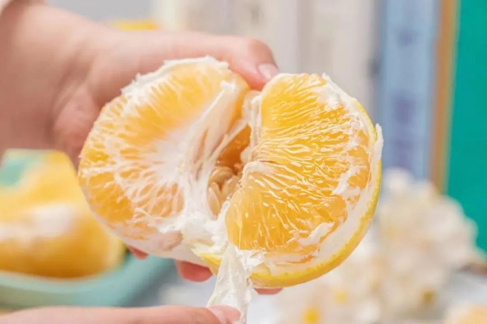 This golden grapefruit from Taiwan, almost 99% of people have never ...