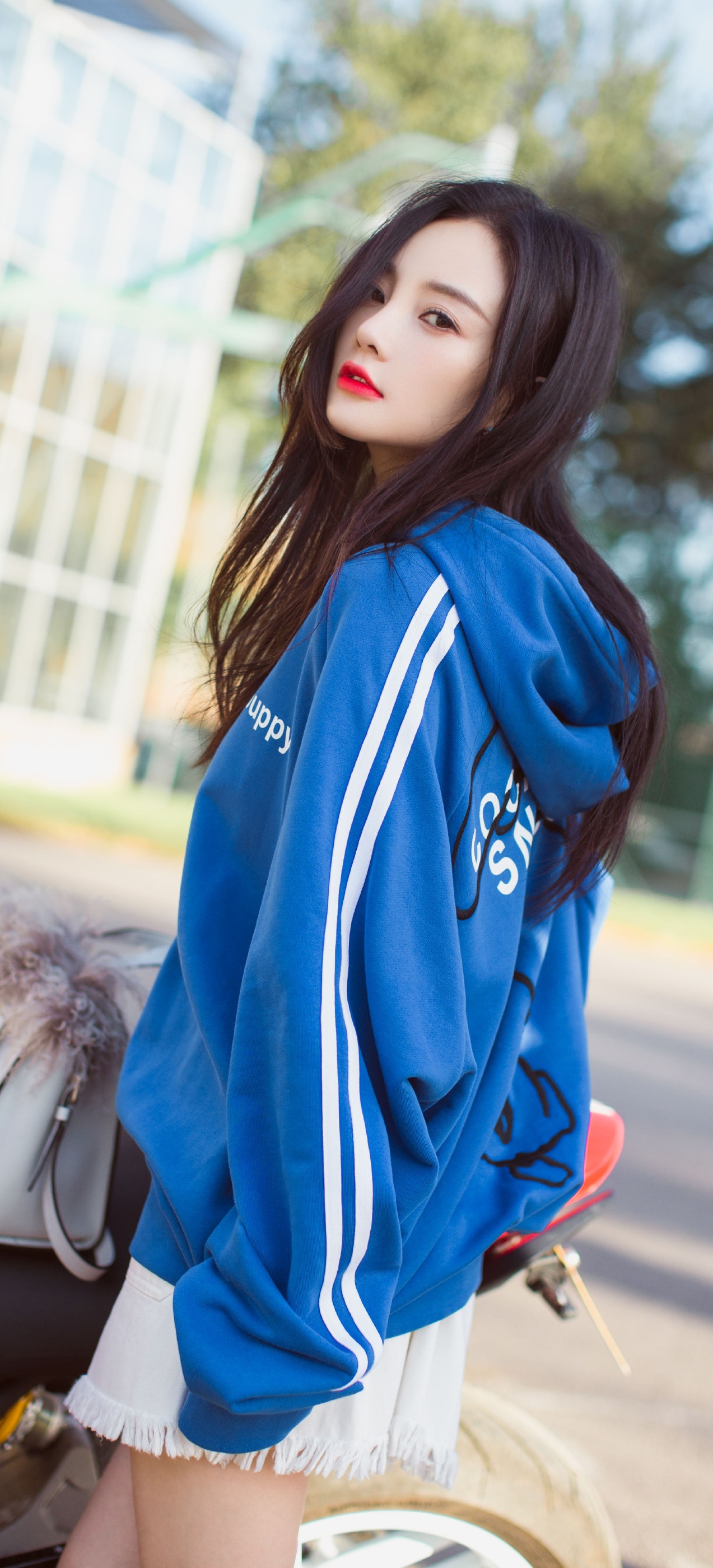 Li Xiaolu: Issue 26 - iNEWS