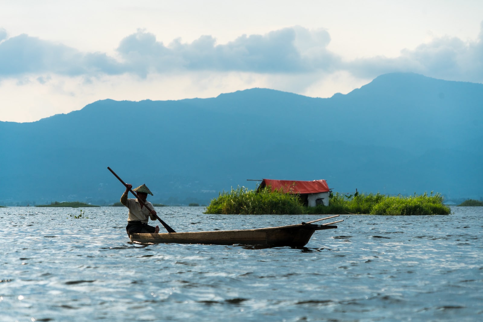 The stunning floating island lake in Manipur, Northeast India - iNEWS