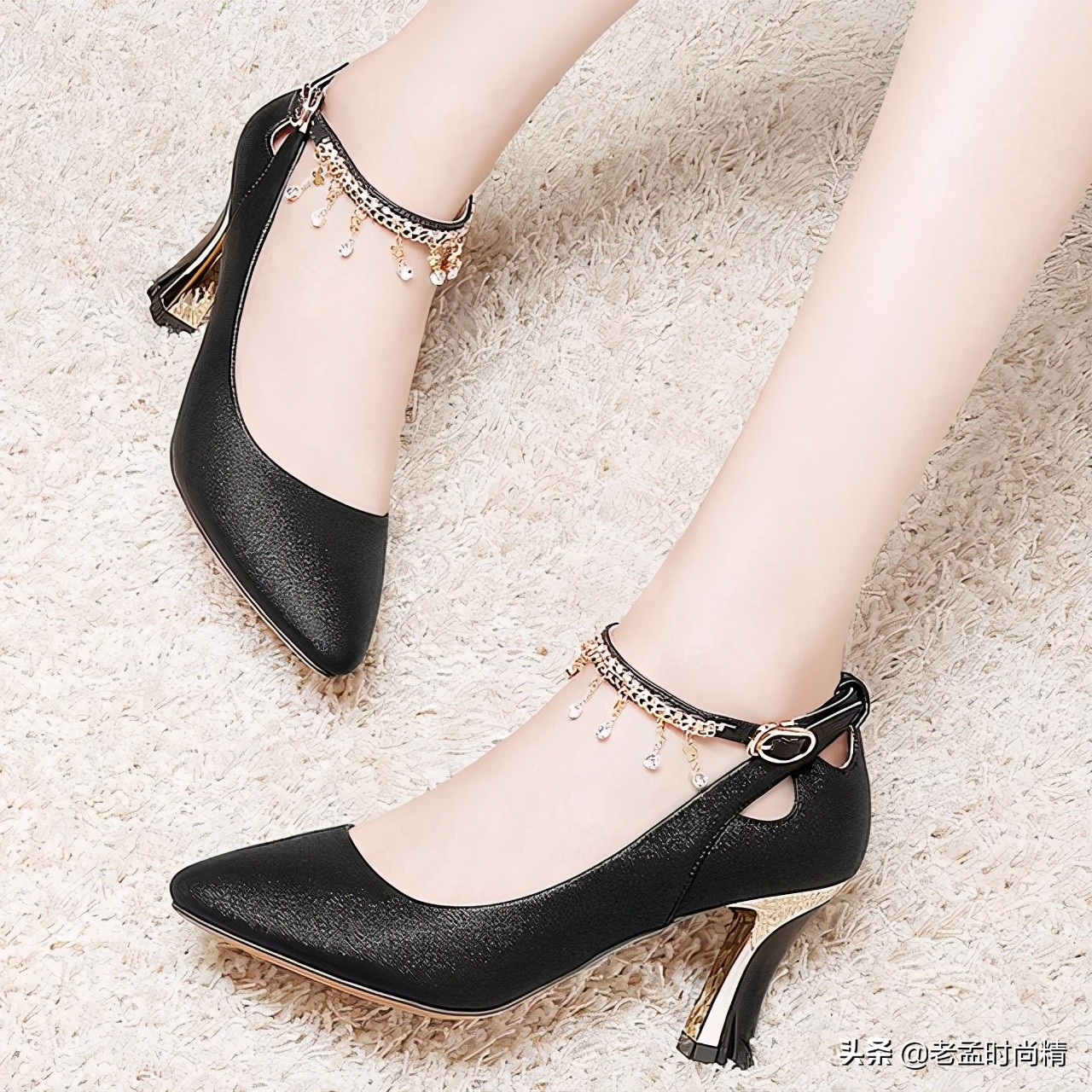 Spring high heels are new, women in 30-40 years old wear intellectual ...