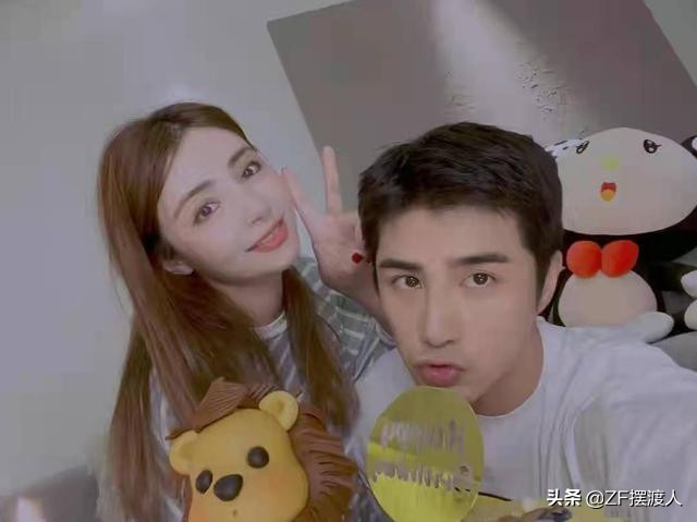 Jiang Chao is pleased to love his daughter, and the family of four ...