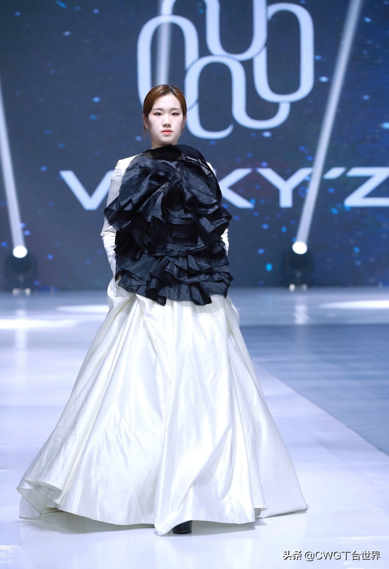 VICKY`Z brand show, one of the high-luxury shows of China Children's ...
