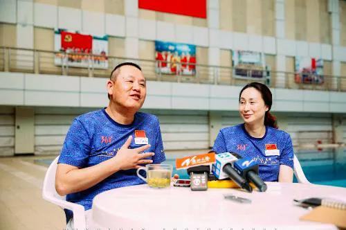Lou Xia, the coach of the Chinese swimming team, has died of her ...