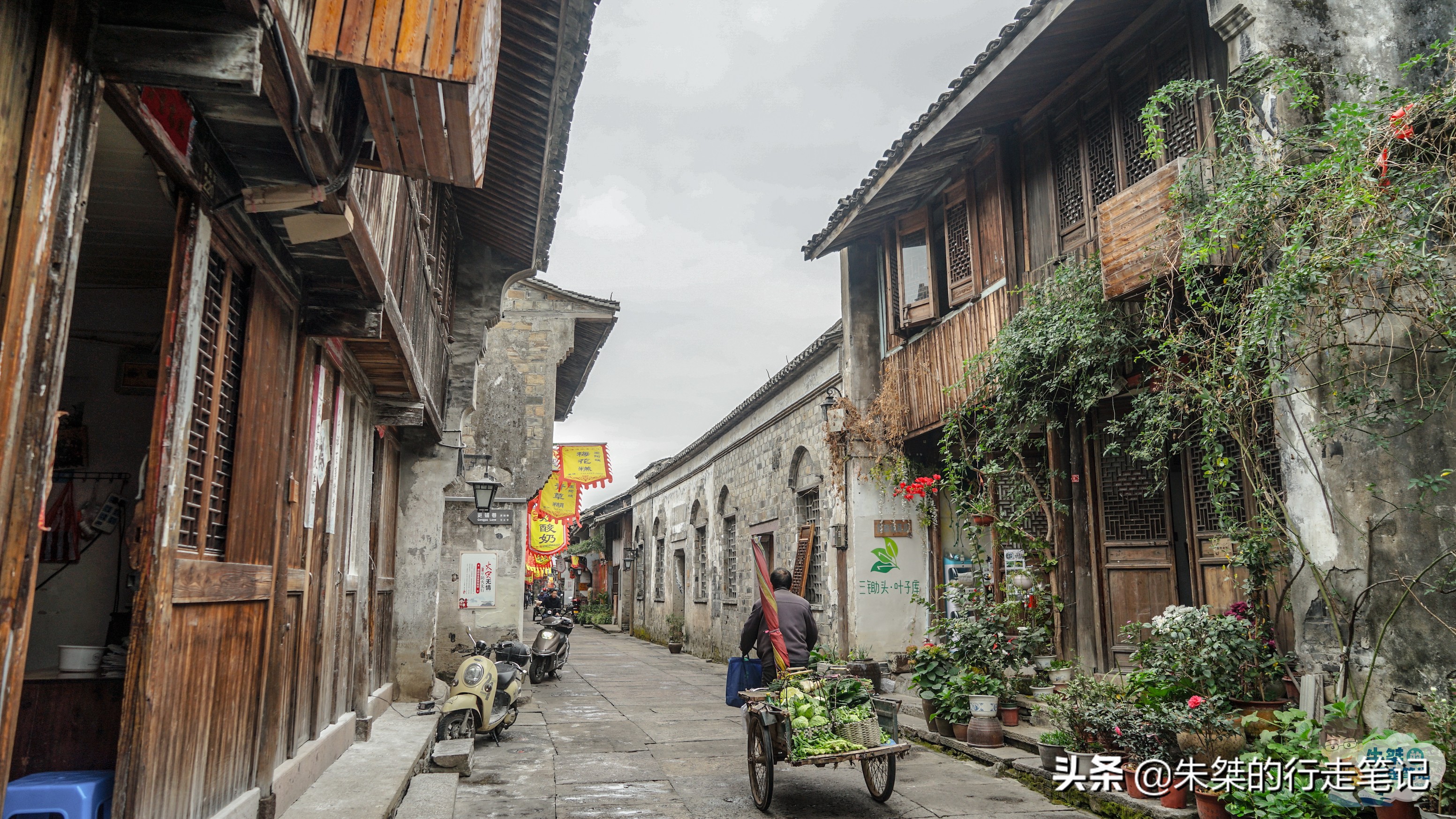 The first ancient street in Linhai City has a millennium history. Why ...