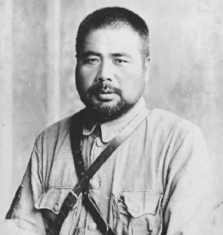 The second-level general raised his head and smiled when he was tried ...