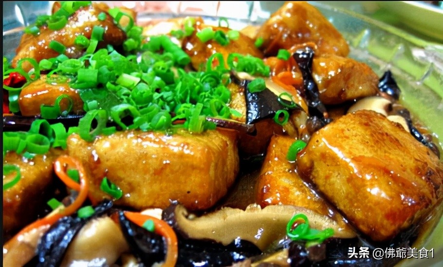 A pot of stew time in winter!Dongpo tofu is here - iNEWS