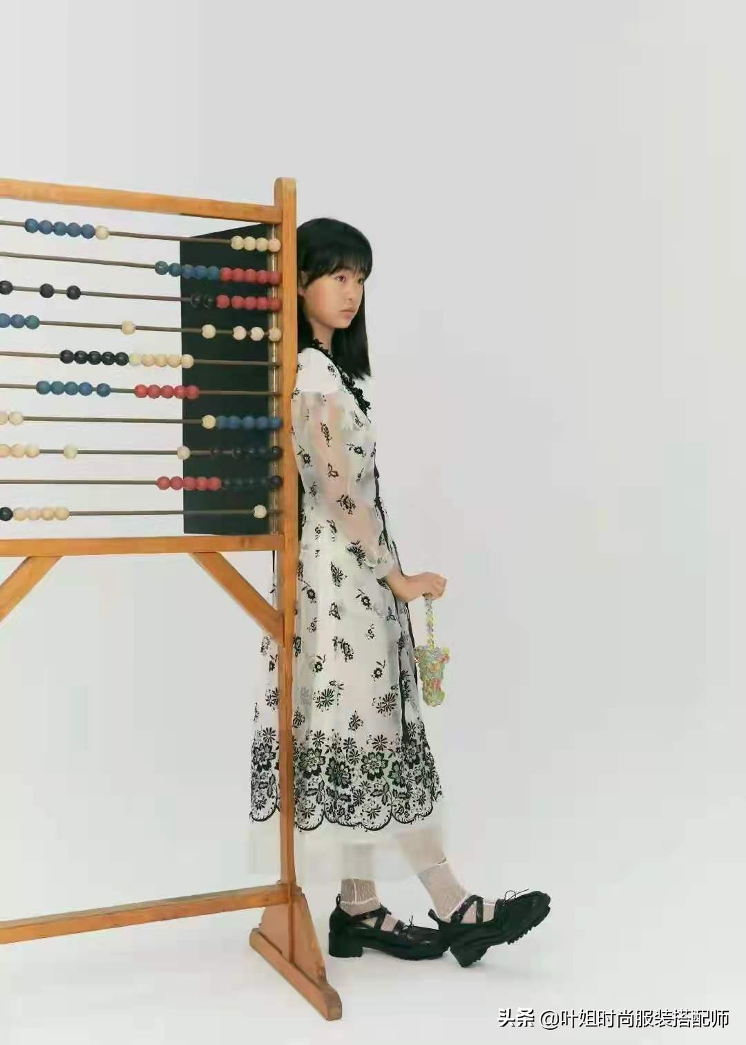 Tong Da made the first magazine cover for his daughter, Tong Zhifei ...