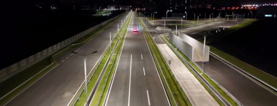 A night visit to Lynk & Co. Meishan factory will show you a ...