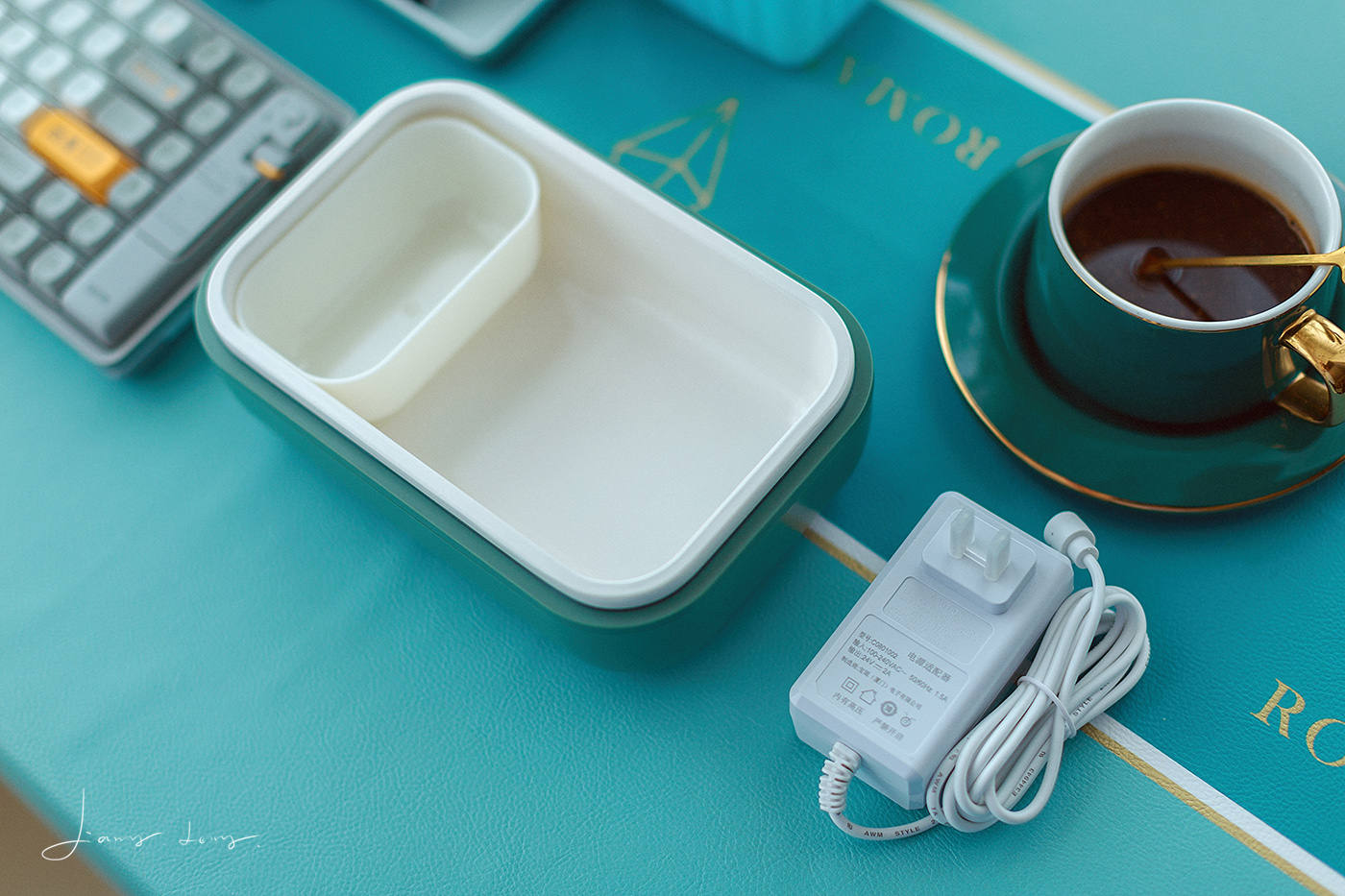 Must-have for workers: electric lunch box with full body washing and no ...