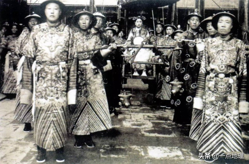 How beautiful was Cixi when he was young? No wonder the emperor often ...