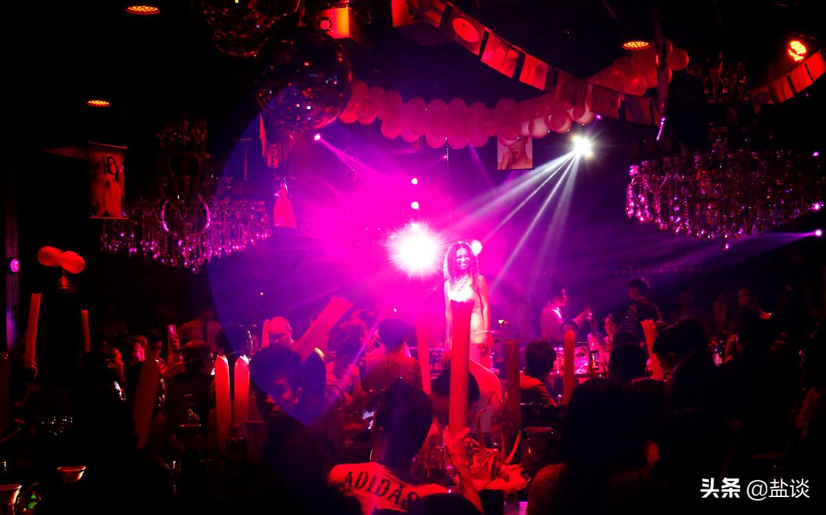 Zheng Shuang and Wu Yifan "roll over" one after another, fans are ...