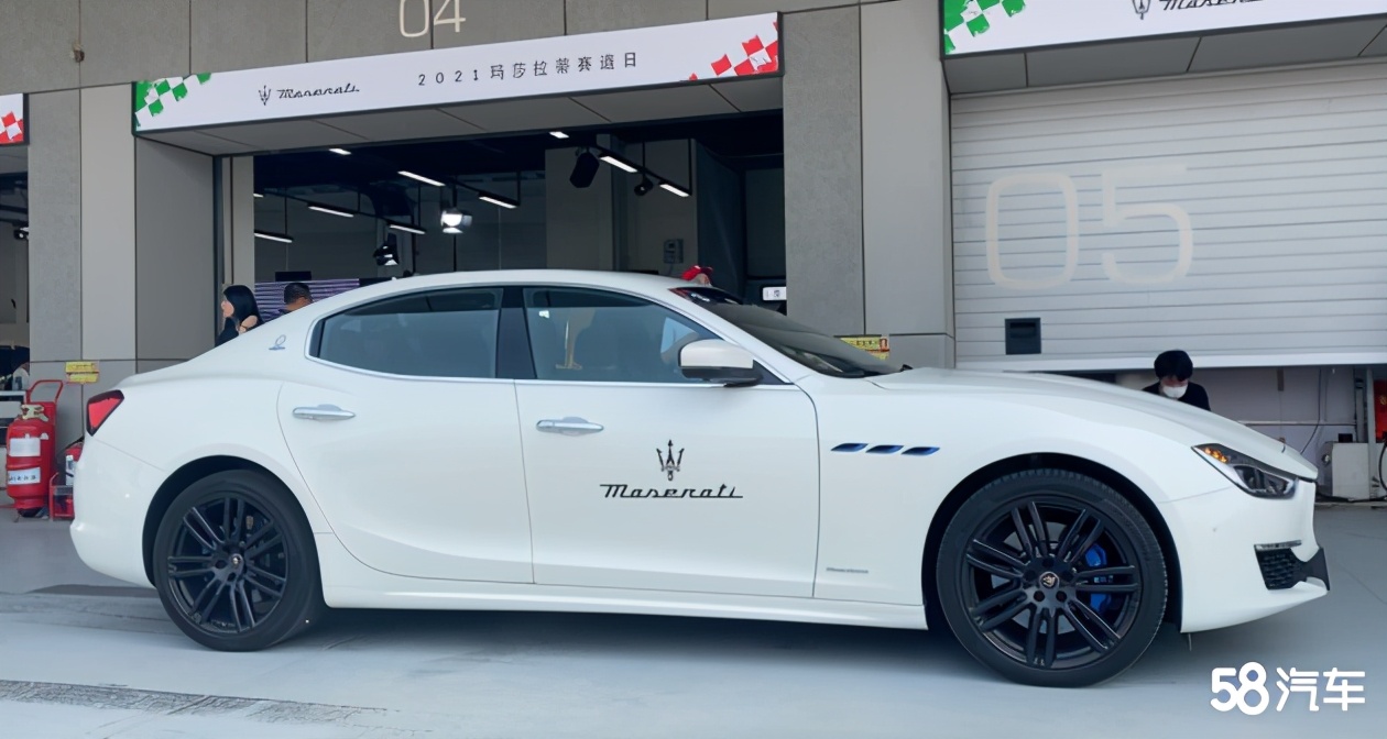 The Maserati that Miss Sister loves was so wild on the track - iNEWS