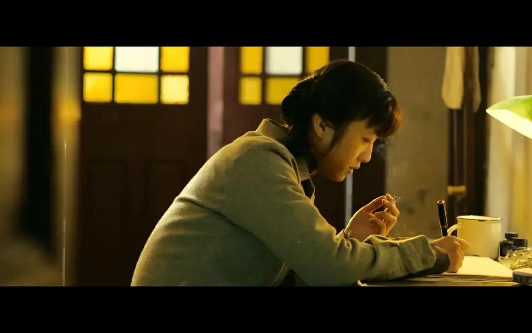 The afterthought of the movie "Golden Age"-Xiao Hong's short life like ...