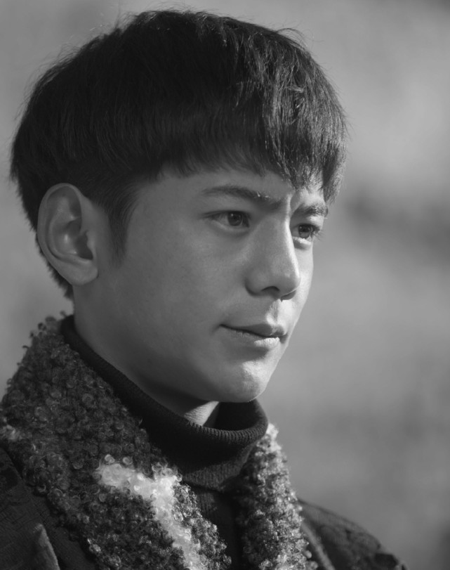 A victim of the entertainment industry?Ding Zhen, who is supported by ...