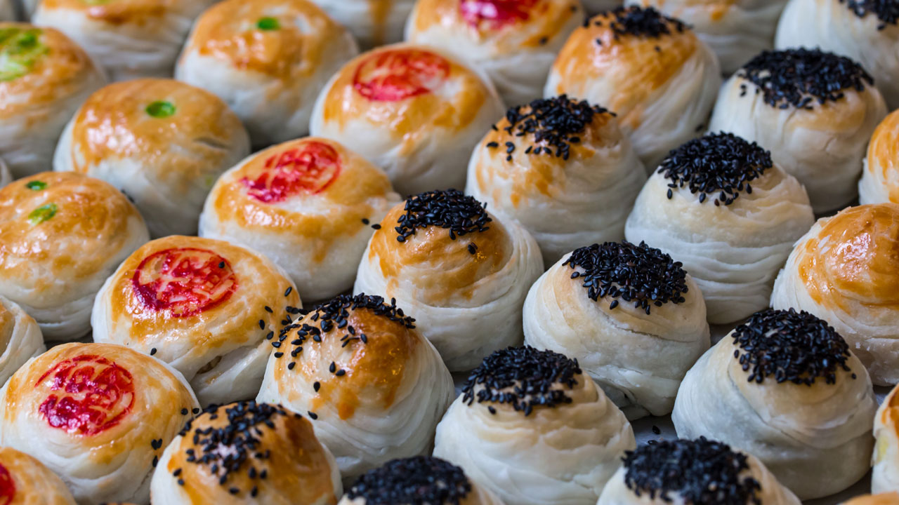Check out the most popular traditional Chinese desserts and see how ...