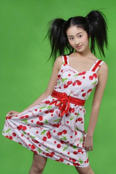 Ying Er's "black and red" high-ranking history, and 5 moments of slaps ...