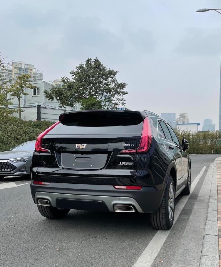 Standard 2.0T+9AT, the price of the new Cadillac XT4 is "profitable" - iNEWS