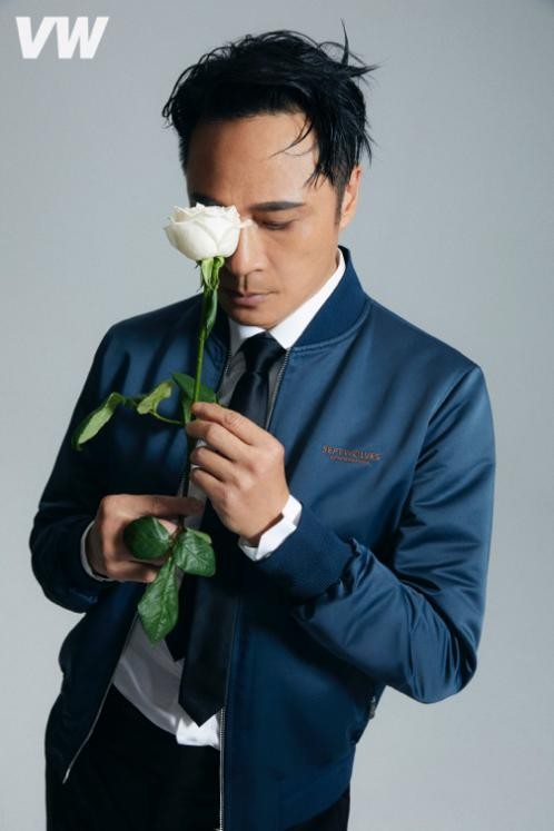 "2021 version of the boys wear "to go greasy" guide" - iNEWS