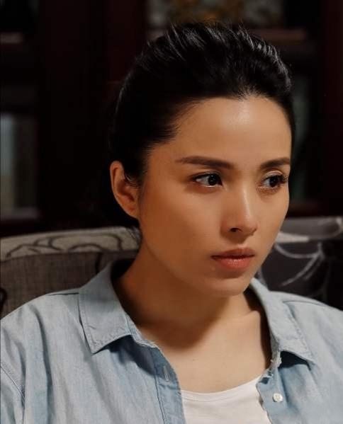 Jin Dong's wife, Li Jia, took her son to paint, showing her true face ...