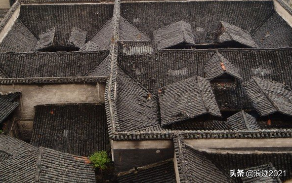 Time slower, Huaihua Hongjiang, the first ancient shopping mall in ...
