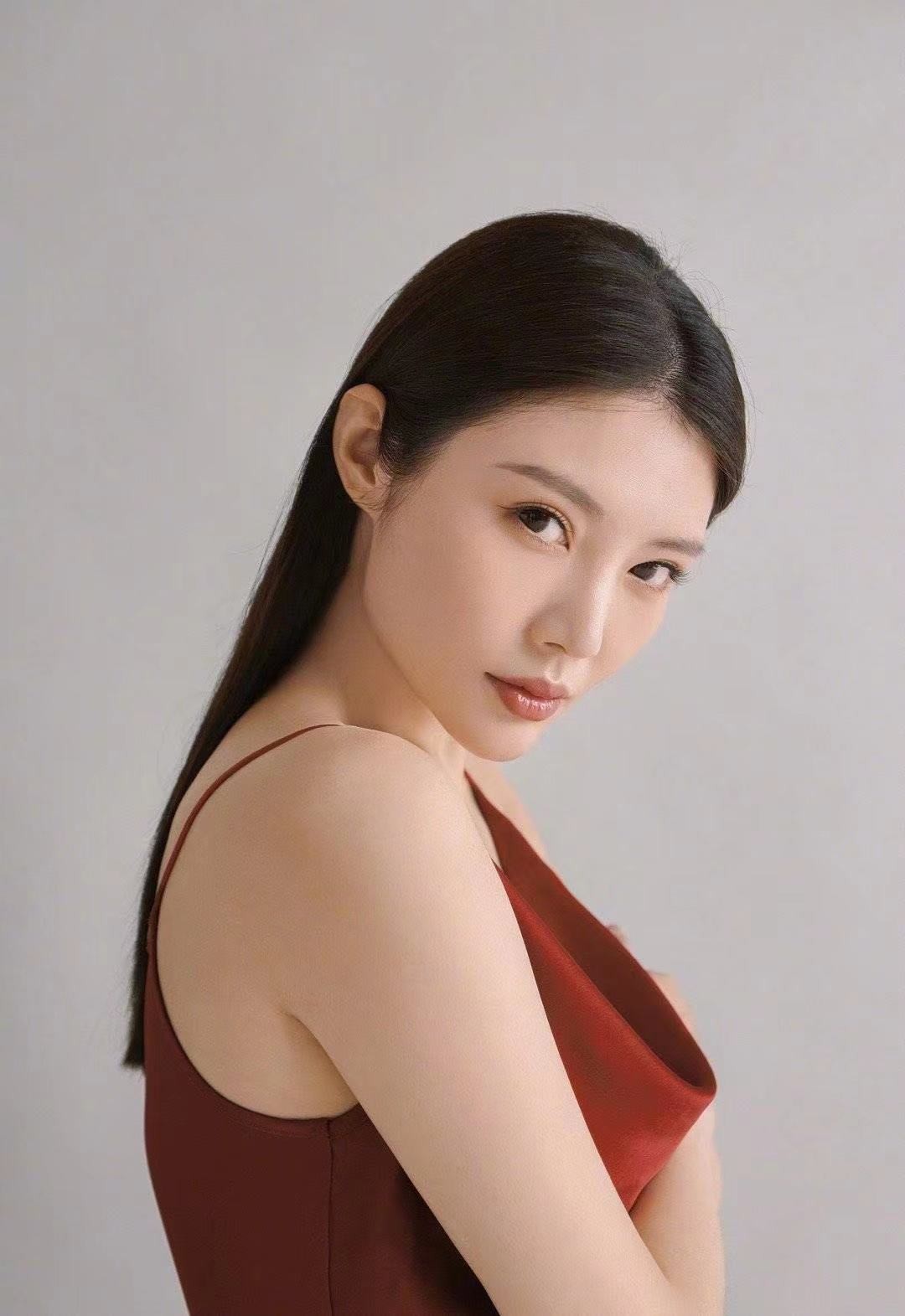 "Siping Police" was released and became a hit, and Xu Dongdong was ...