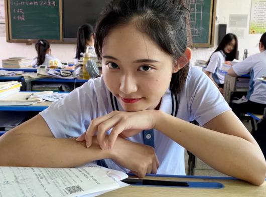 A new student in the entertainment industry: Li Chengxi-was blocked by ...