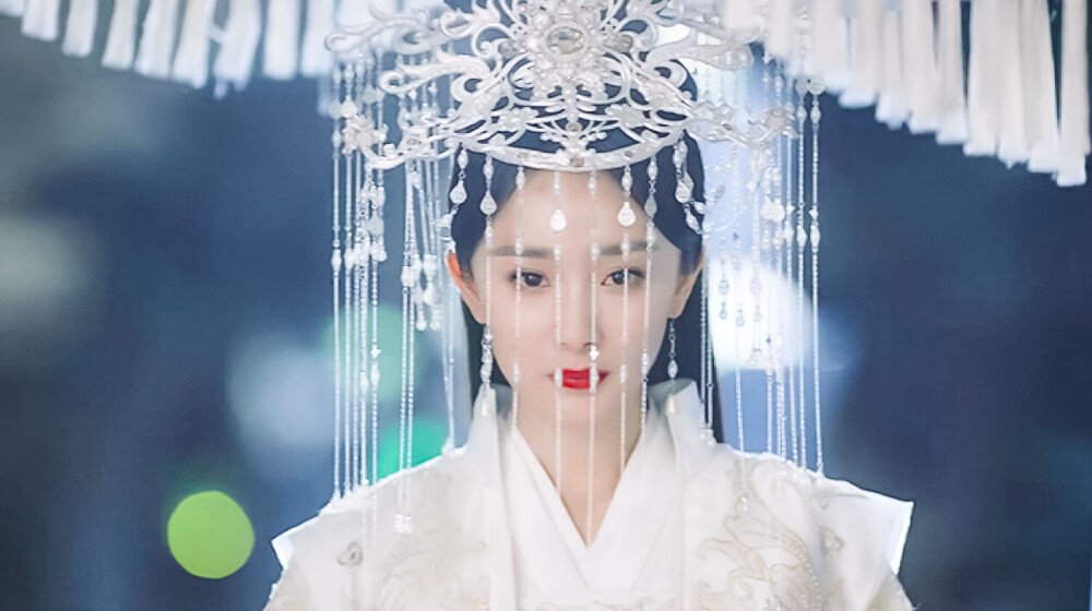 "Book on the Pillow" is also married into Jiuzhongtian. Who is more ...