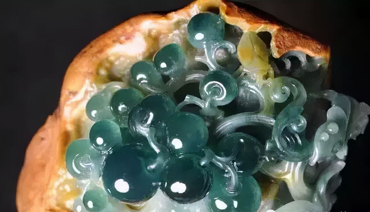 Why is the three-color jadeite worth 10 million so expensive? - iNEWS