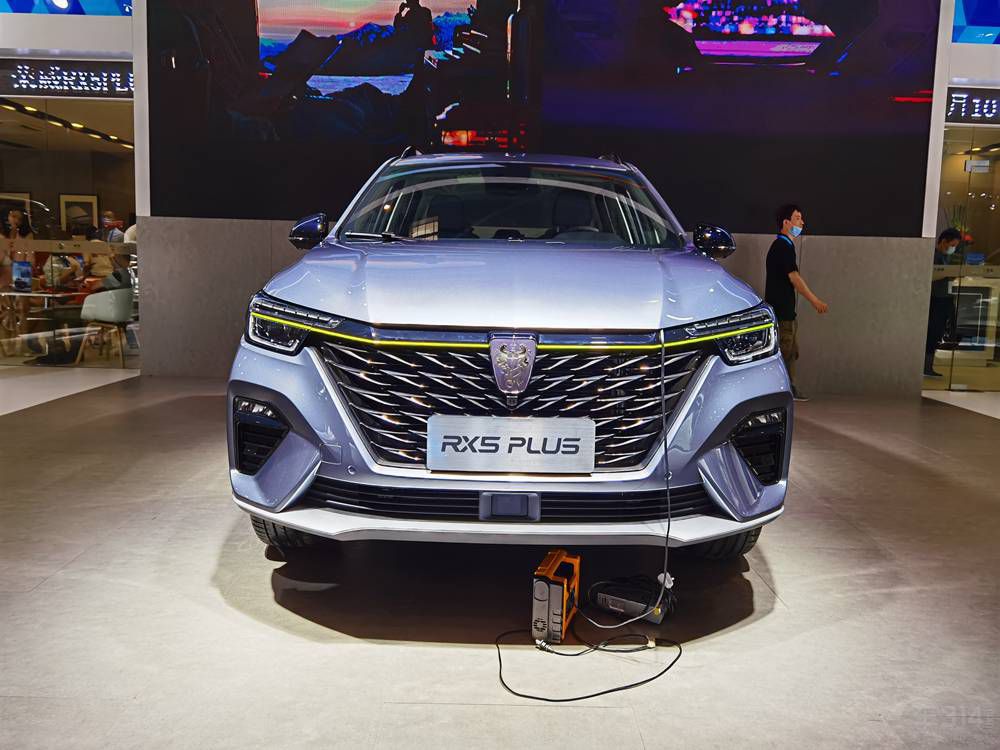 How to choose the new Roewe RX5 PLUS independent compact SUV? - iNEWS