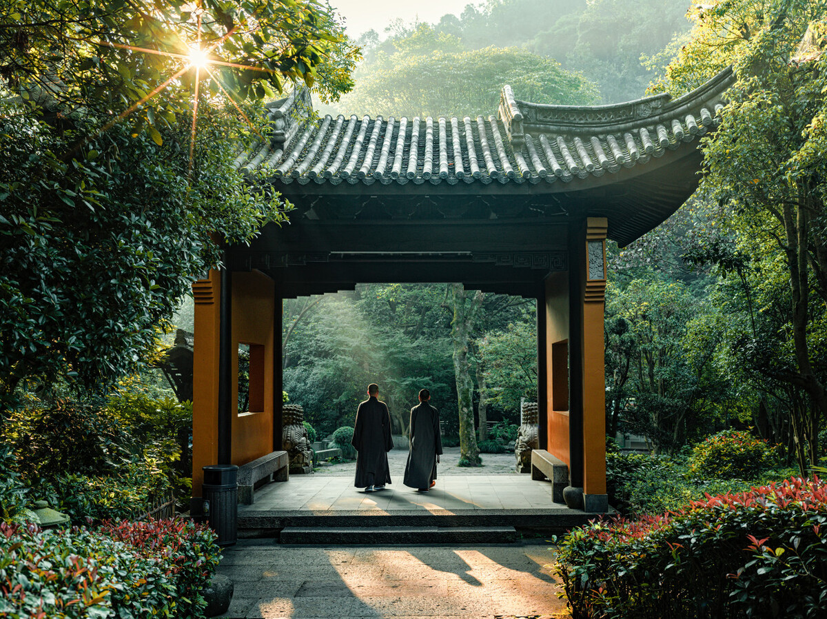 Api Reading Ancient Poems: Ti Po Shan Temple Back Temple (Tang: Chang ...