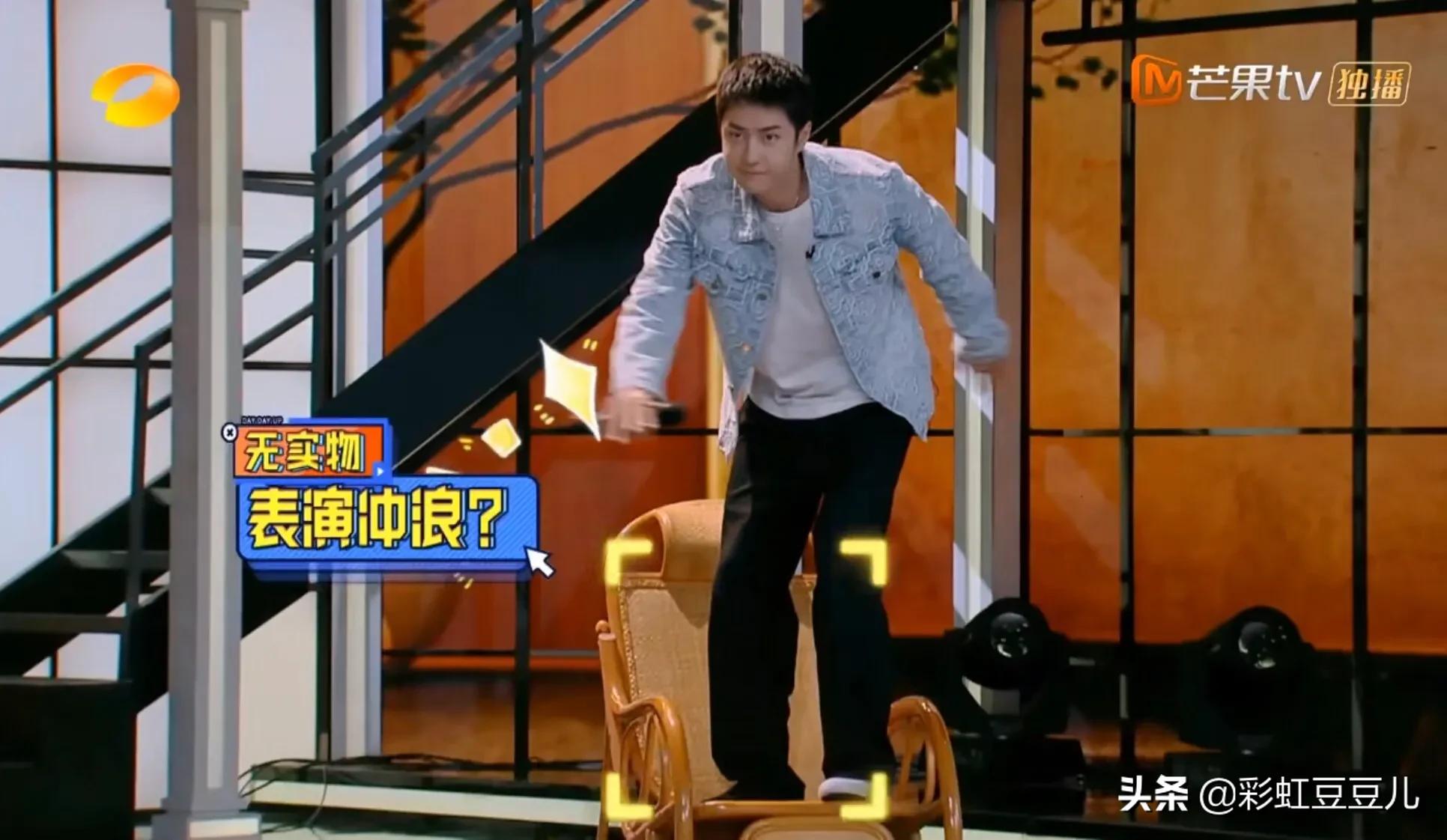 Wang Han: Wang Bo first called me Dad Han. In private, Libo often chased and played with the ...