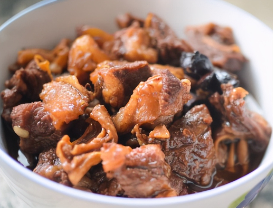 When stewing beef, blanch it or stew it directly? Learn this 1 trick ...