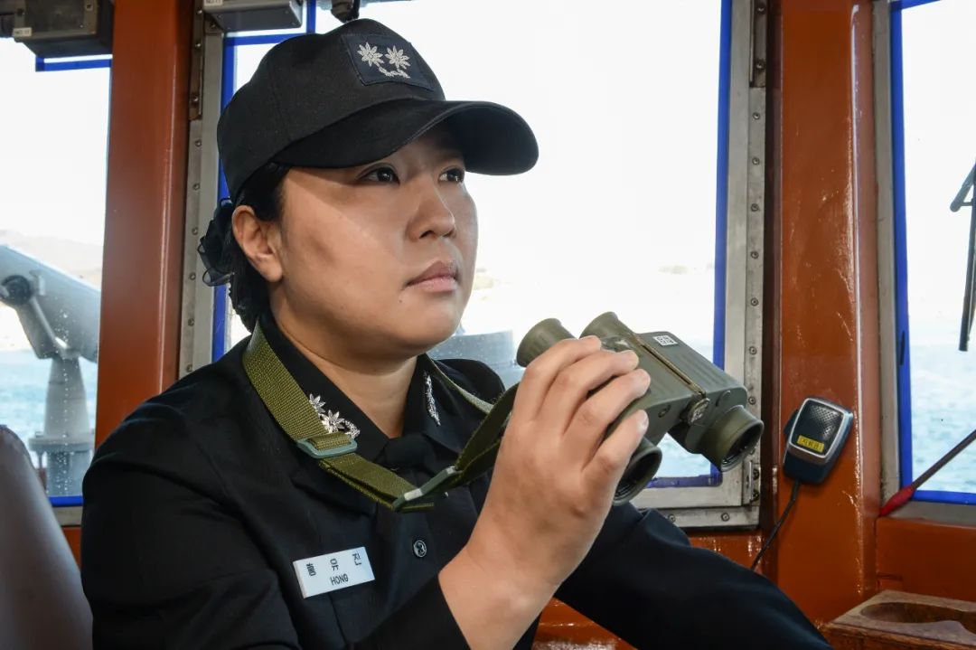 The first female captain of the South Korean Navy, is expected to ...