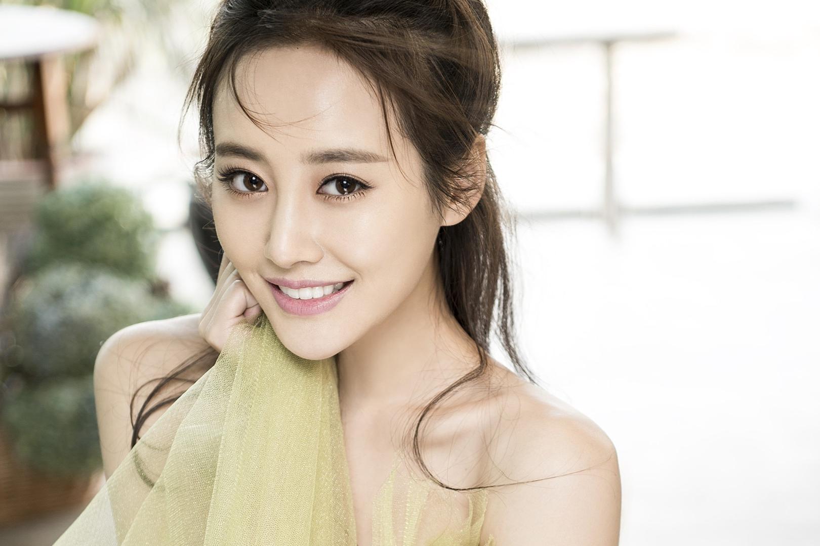 Li Chun, beautiful pictures - iNEWS