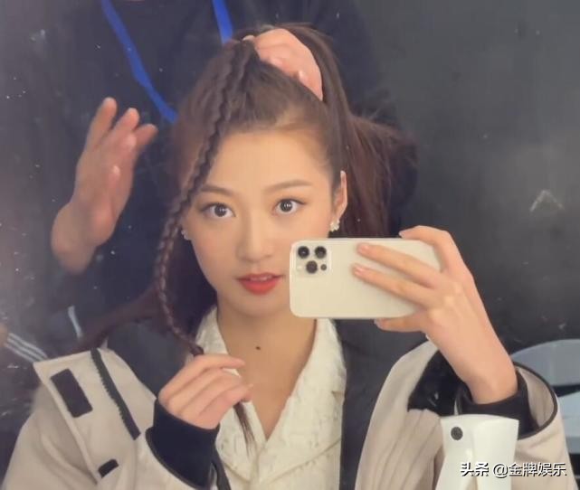 Dragon TV, stop praising Si Wenjia and Chen Chen!Newcomer Feng Lin is ...