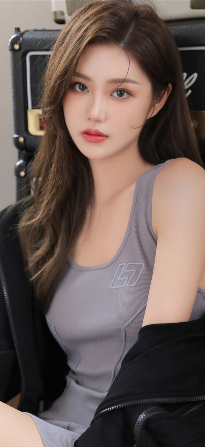 Chen Ziyi Photo Album-Super Clear Wallpaper Edition - iNEWS