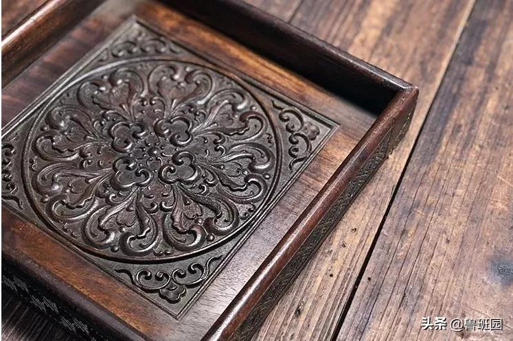 The traditional Chinese Ruyi pattern can be applied to furniture design ...